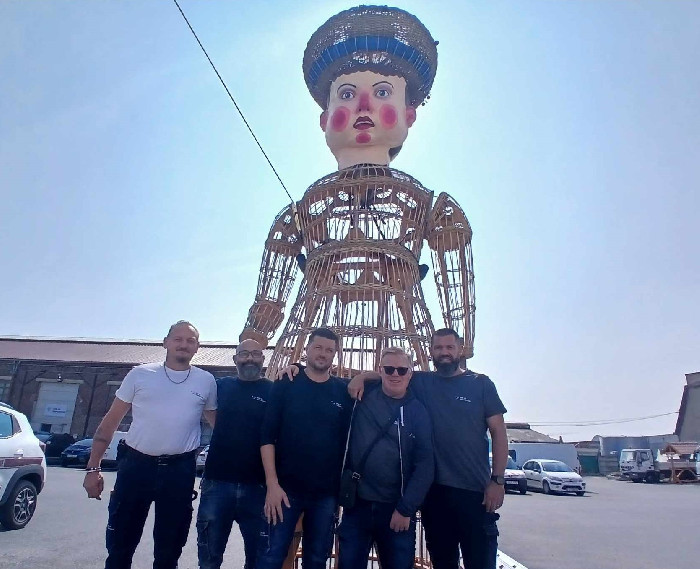 Binbin 2024 : dans l'intimité du Géant avant les Folies :: valexplorer